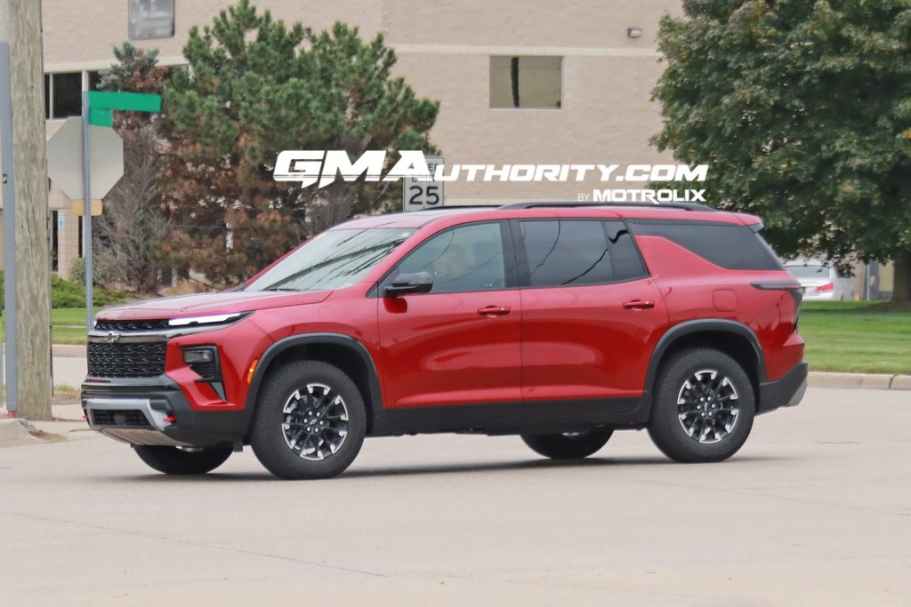 2024 Chevrolet Traverse Z71 In Radiant Red Tintcoat: Photos 2024 Chevrolet Traverse Z71 In Radiant Red Tintcoat: Photos
